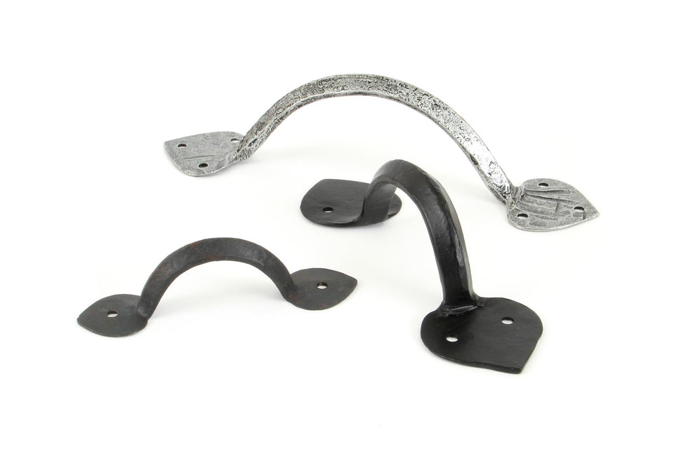 Gothic D Handle | From The Anvil – Hand Forged